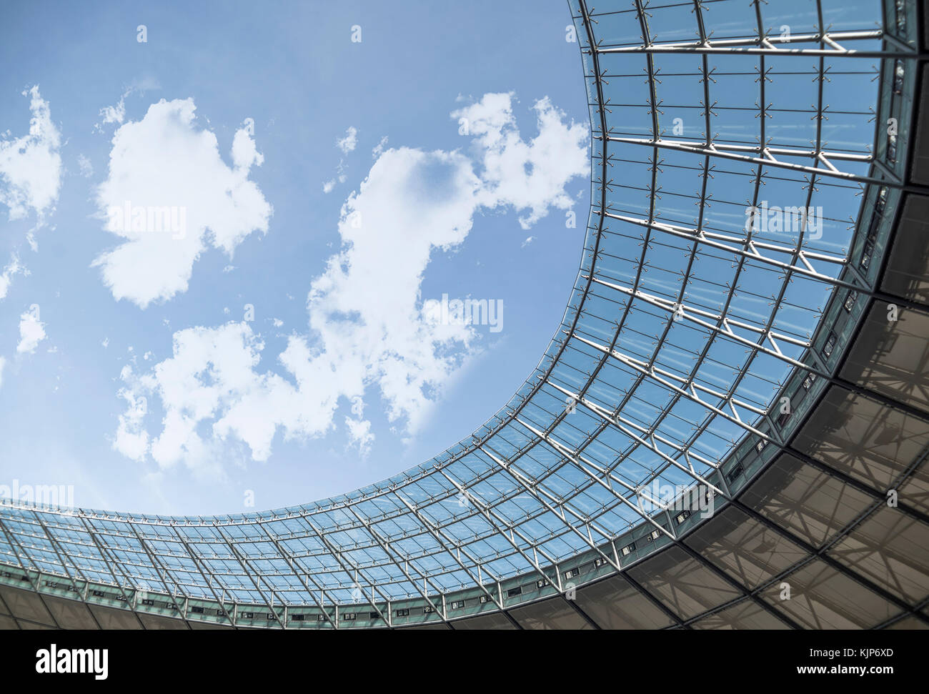 Stadium roof hi-res stock photography and images - Alamy