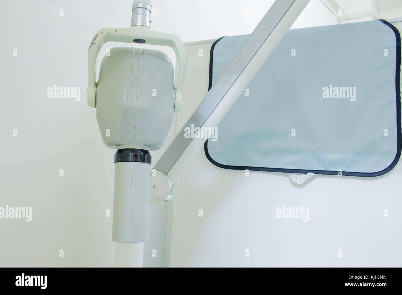 X-ray machine in the dental clinic Stock Photo - Alamy
