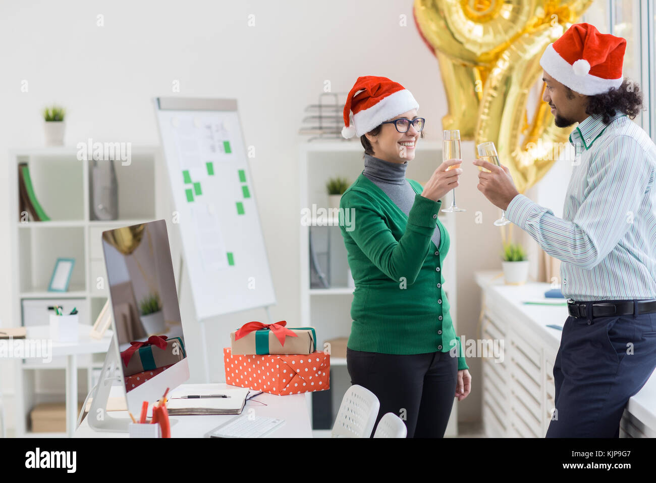 Office workers celebrating High Resolution Stock Photography and Images ...