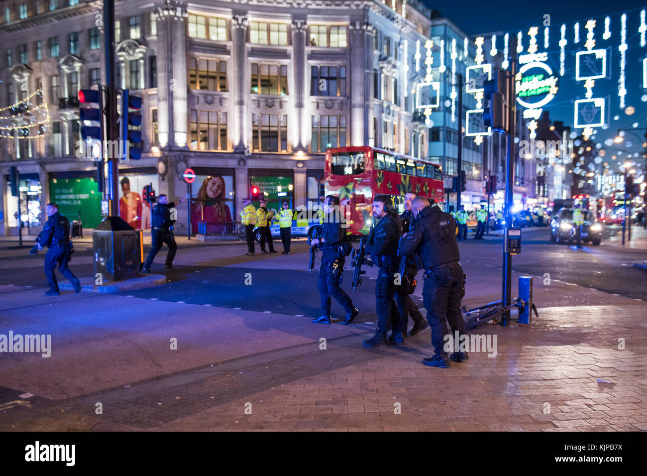 Armed Police Oxford Circus High Resolution Stock Photography and Images ...