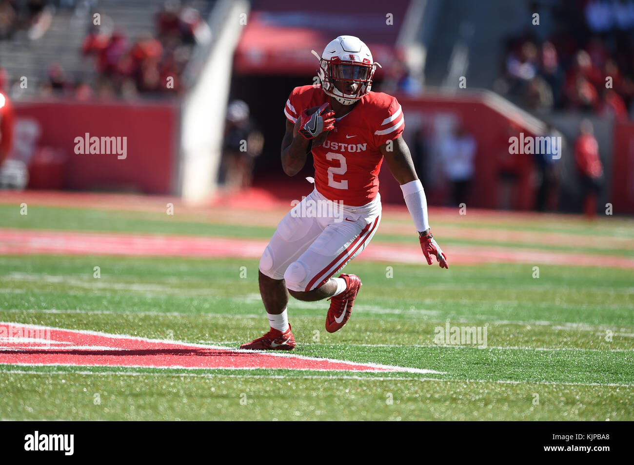Houston, TX, USA. 24th Nov, 2017. Houston Cougars running back Duke ...