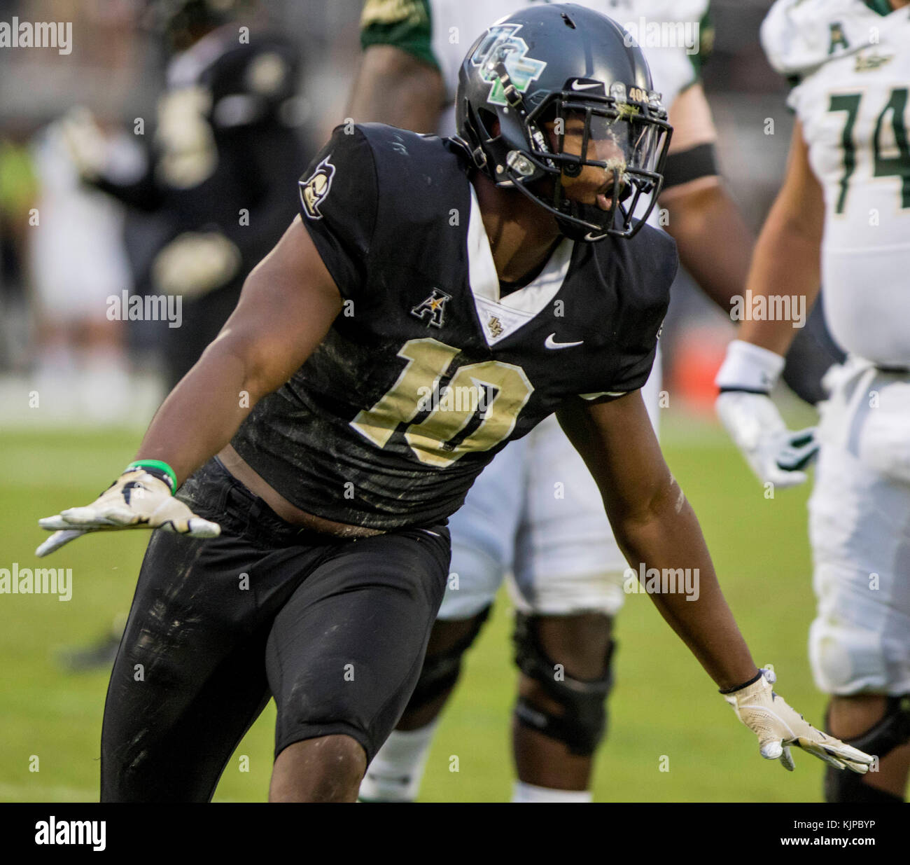 Spectrum Stadium. 24th Nov, 2017. FL, USA; UCF Knights linebacker Titus ...