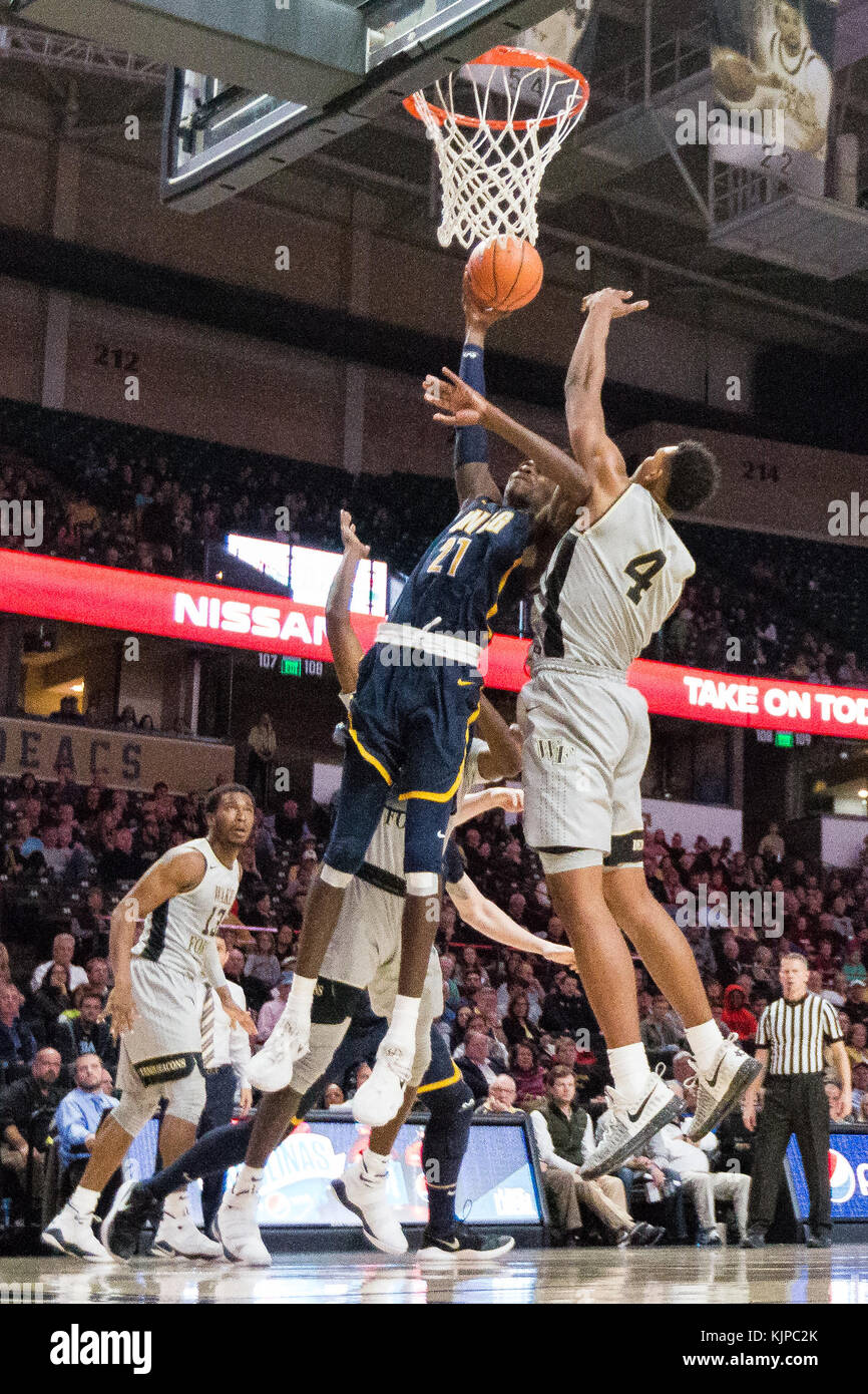 Unc greensboro spartans mens basketball hi-res stock photography and ...