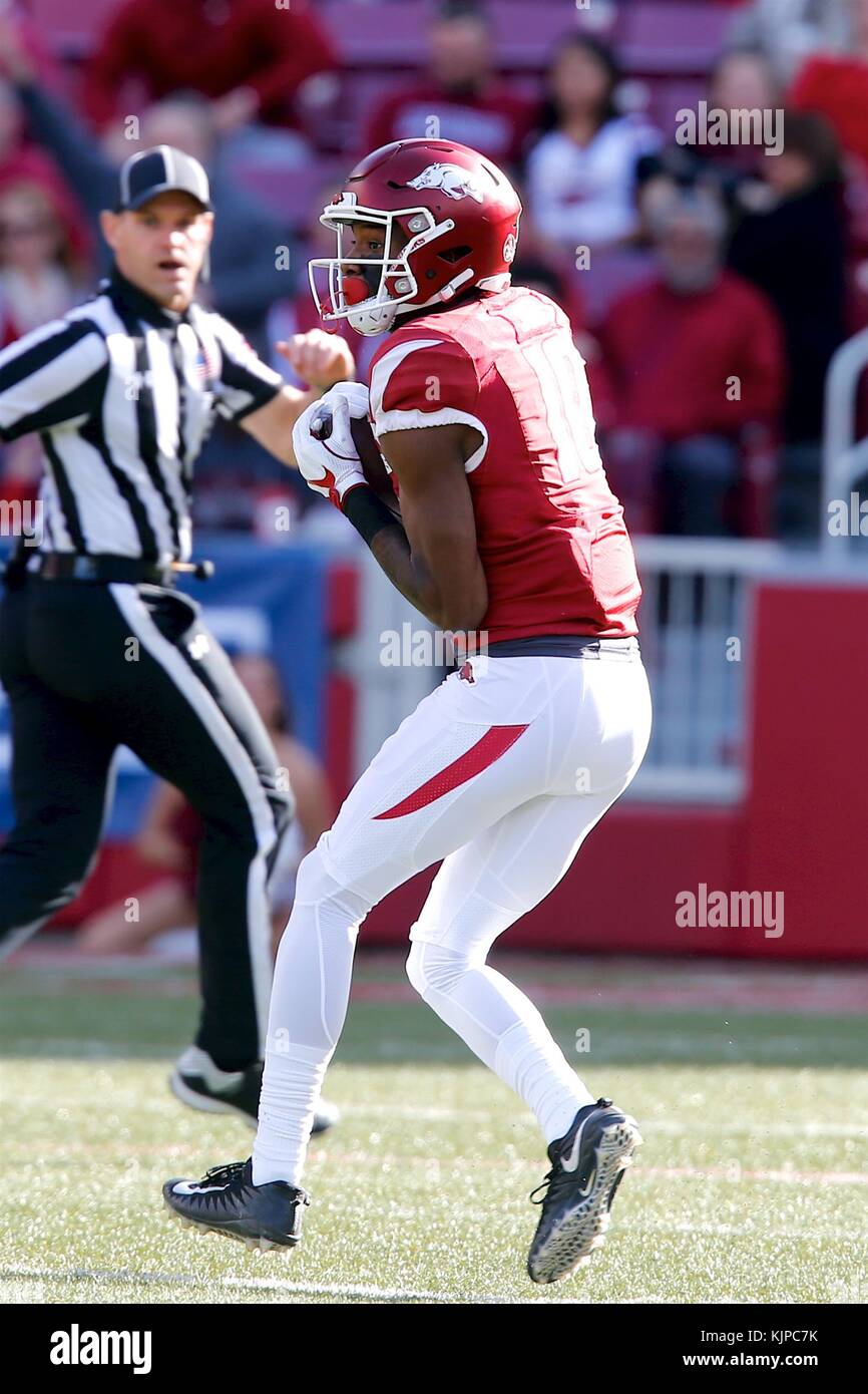 Nov 24, 2017: Jordan Jones #10 Razorback receiver brings in a ball ...
