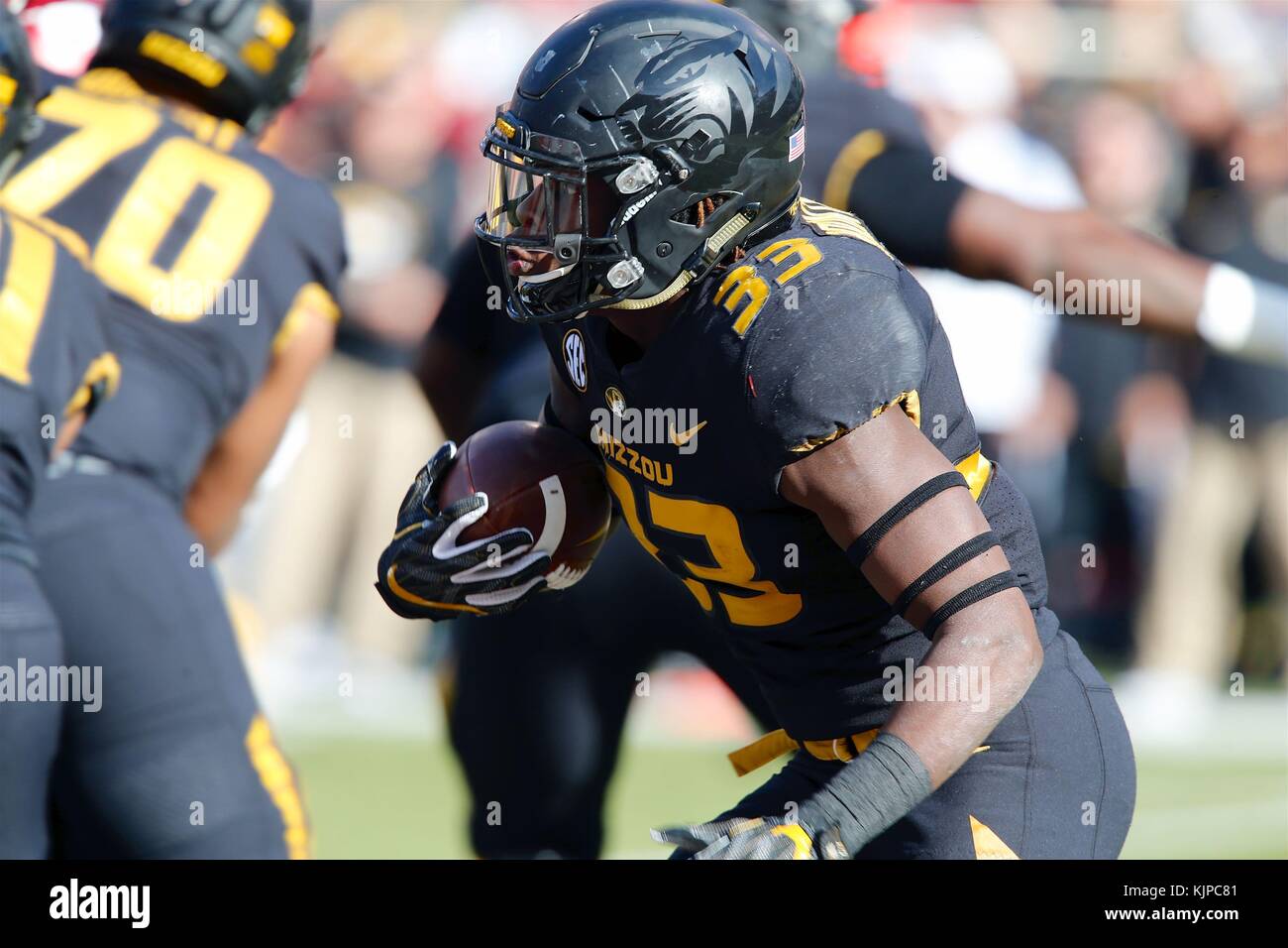 Nov 24, 2017: Larry Rountree III #33 Missouri running back brings the ...
