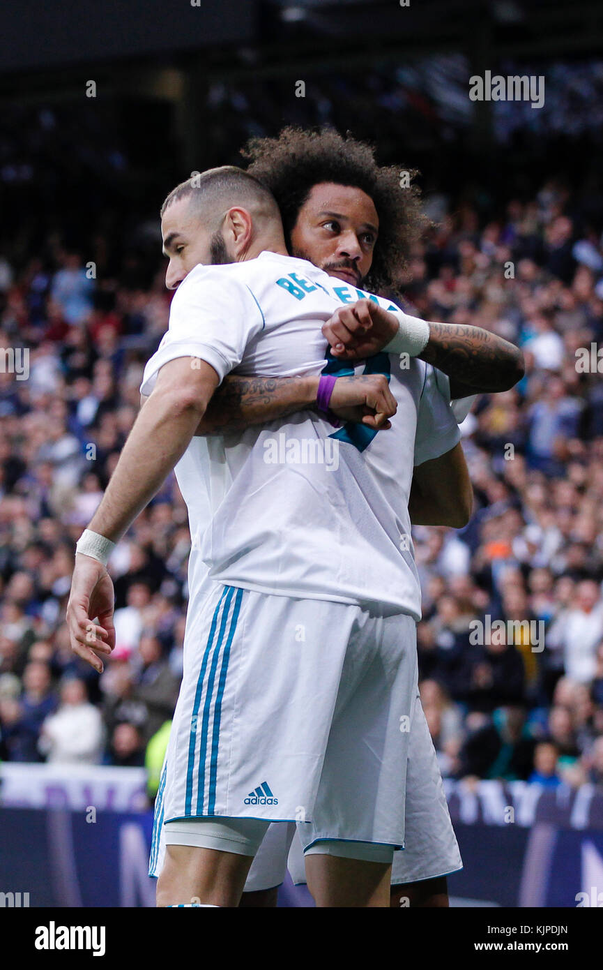 Karim Benzema (9) Real Madrid's player celebrates the (1, 0) after ...