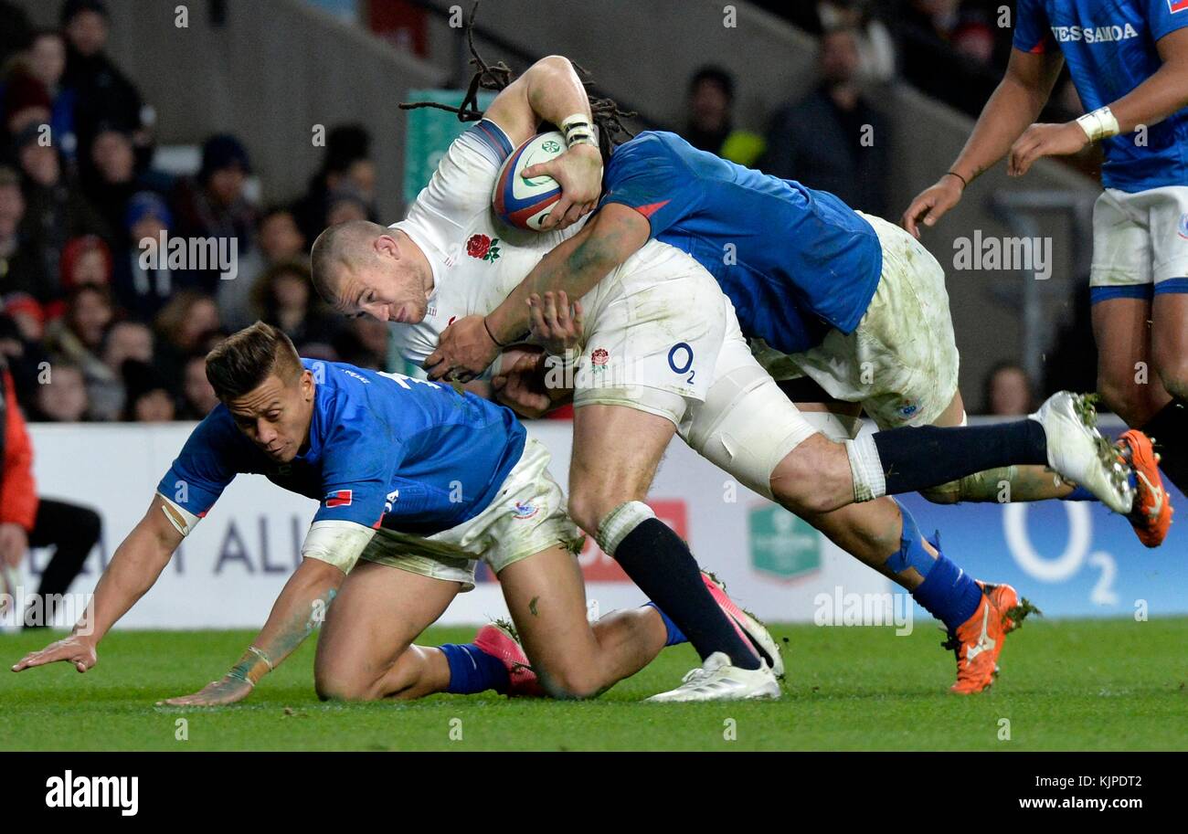 Action kick conversion hi-res stock photography and images - Alamy