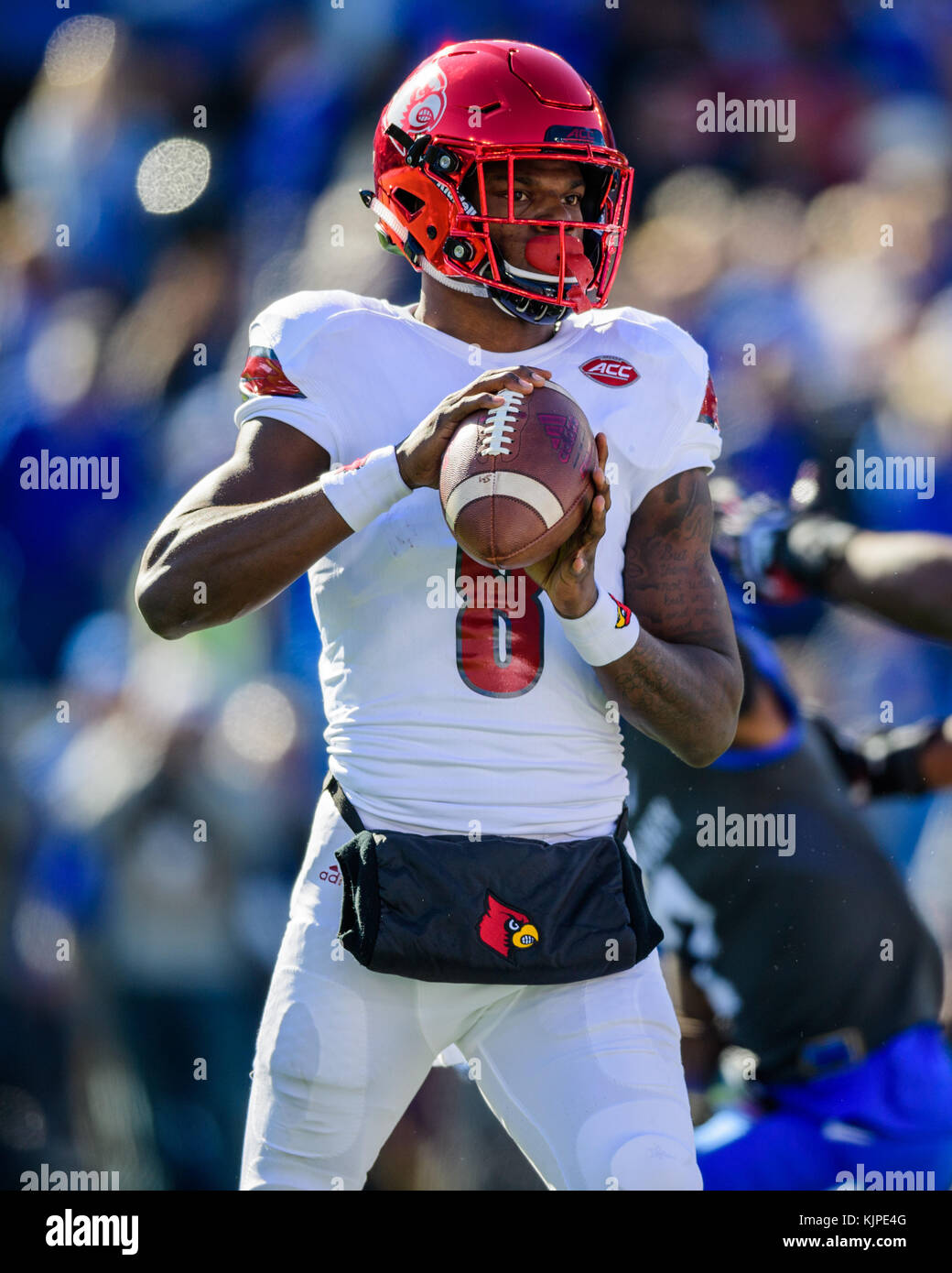 Louisville quarterback Lamar Jackson (8) during the NCAA college ...