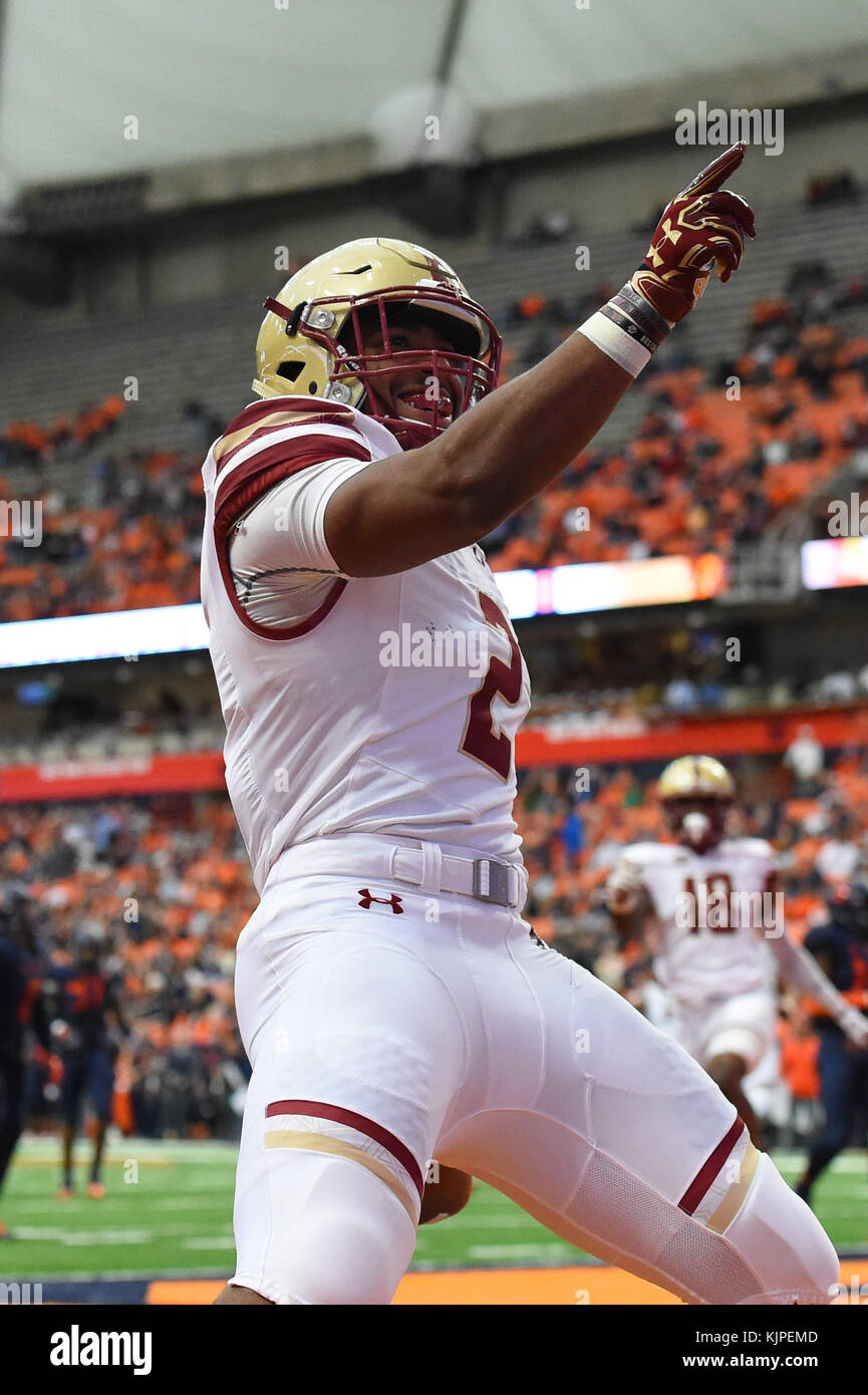 Boston college eagles fans hi-res stock photography and images - Alamy