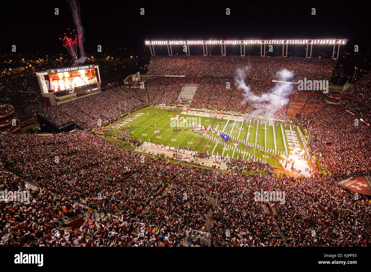 Clemson football entrance hi-res stock photography and images - Alamy