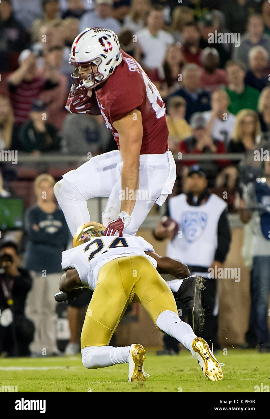 Stanford, California, USA. 25th Nov, 2017. Stanford Cardinal tight end ...