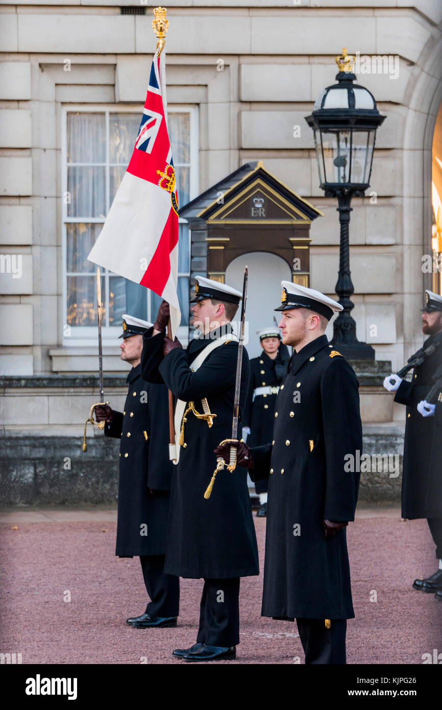 London, UK. 26th Nov, 2017. The Royal Navy take over the guard duty at ...