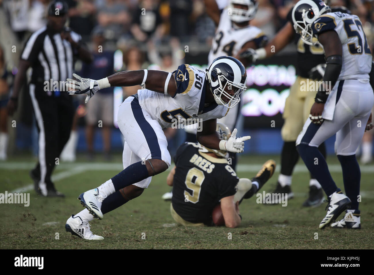 Los Angeles, CA, USA. 26th Nov, 2017. Los Angeles Rams linebacker ...