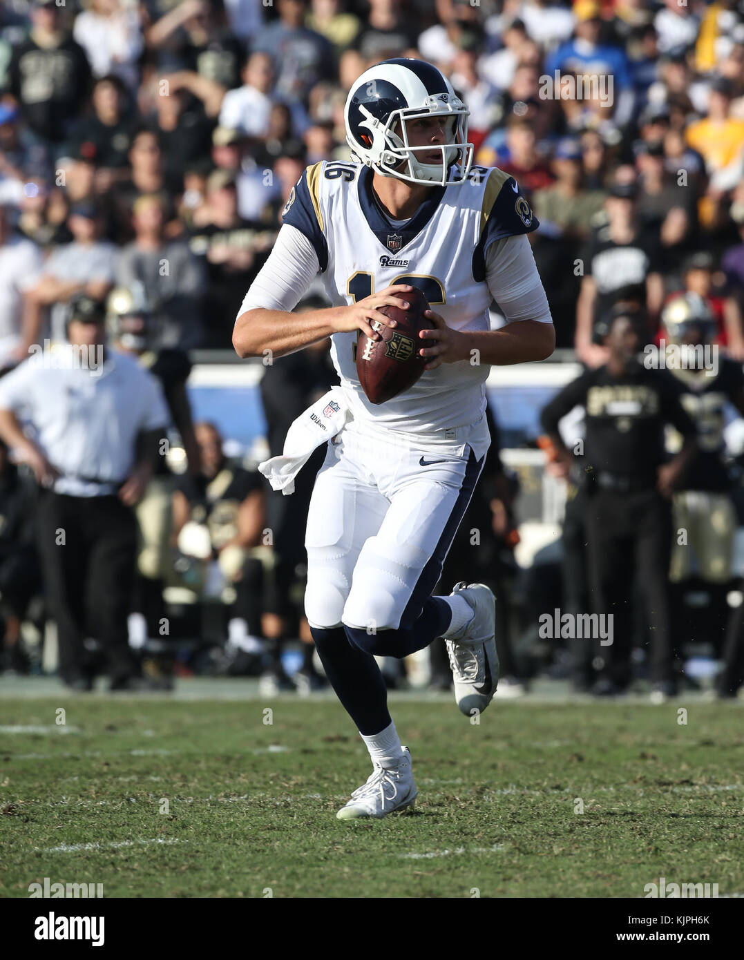 11262017 nos vs lar 734 jpg hi-res stock photography and images - Alamy