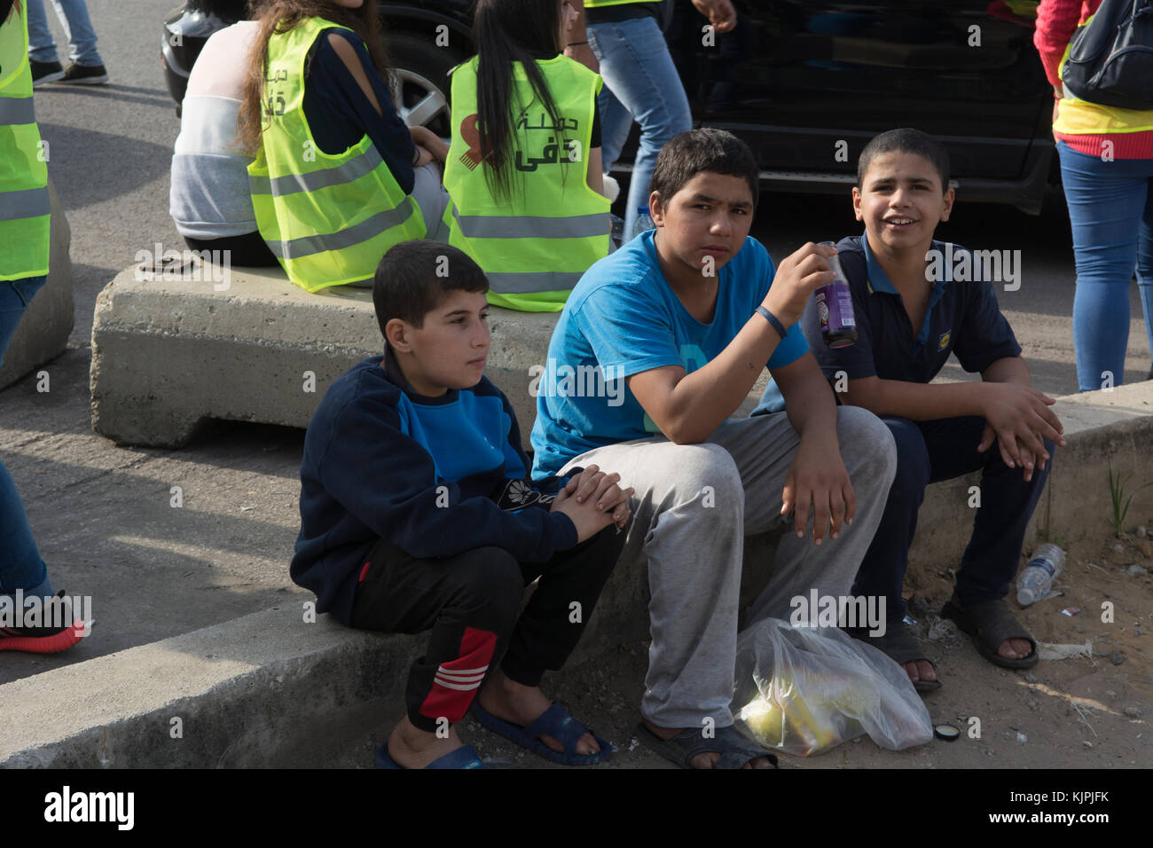 Marytrs' Square, Beirut , Lebanon, 26th Nov 2017, Syrian children ...