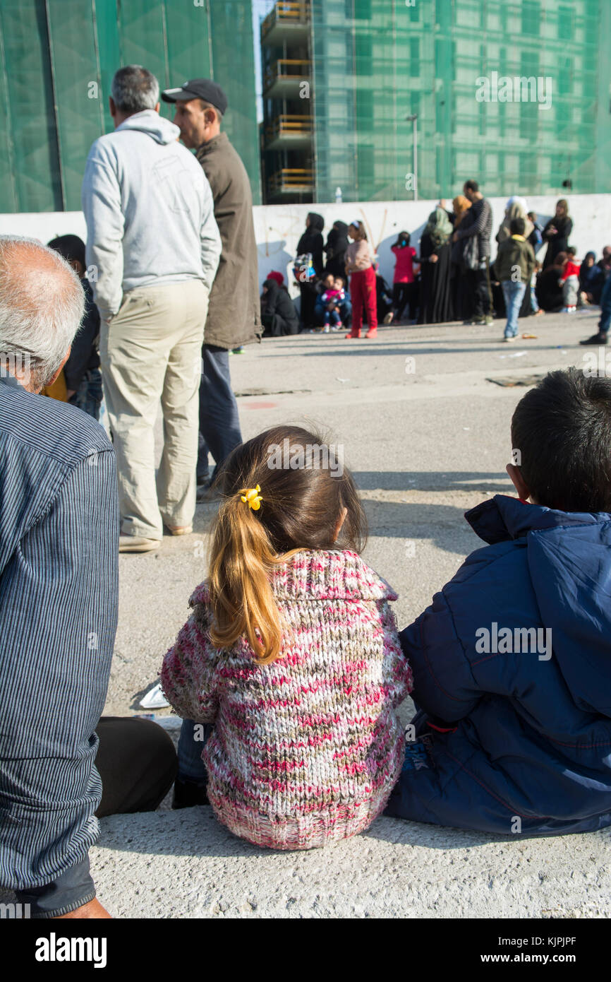 Marytrs' Square, Beirut , Lebanon, 26th Nov 2017, Syrian refugee kids ...