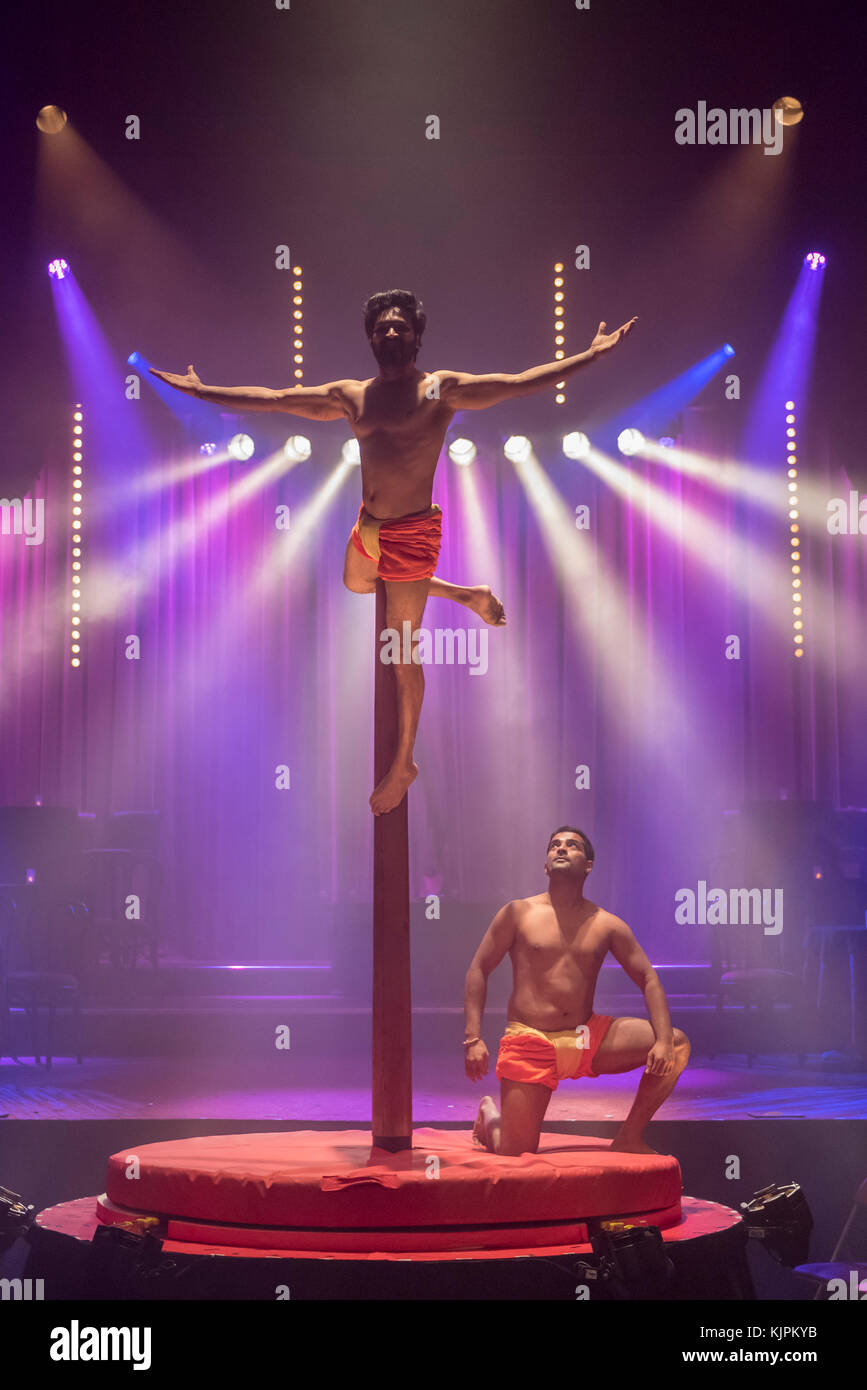 Mallakhamb india hi-res stock photography and images - Alamy