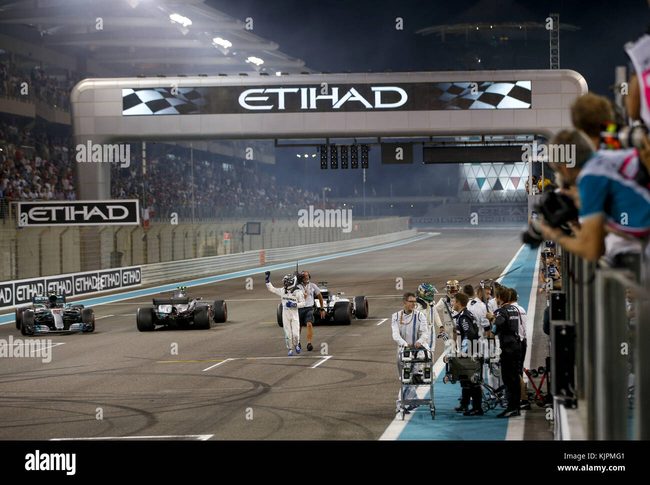 26th November 2017, Yas Marina Circuit, Abu Dhabi, UAE; Abu Dhabi ...