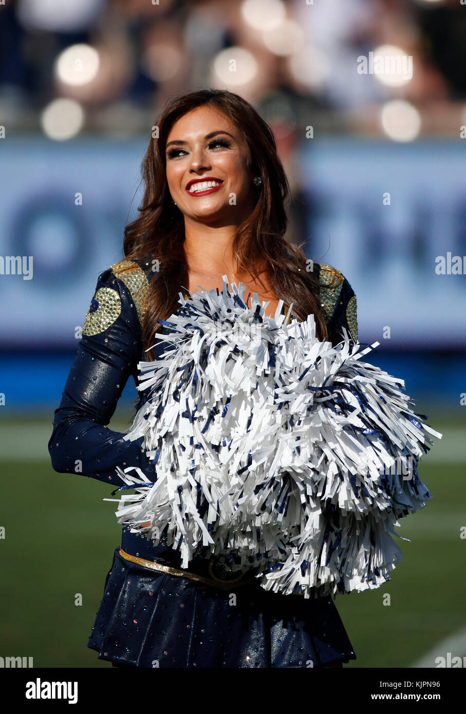 Rams cheerleader coliseum hi-res stock photography and images - Alamy
