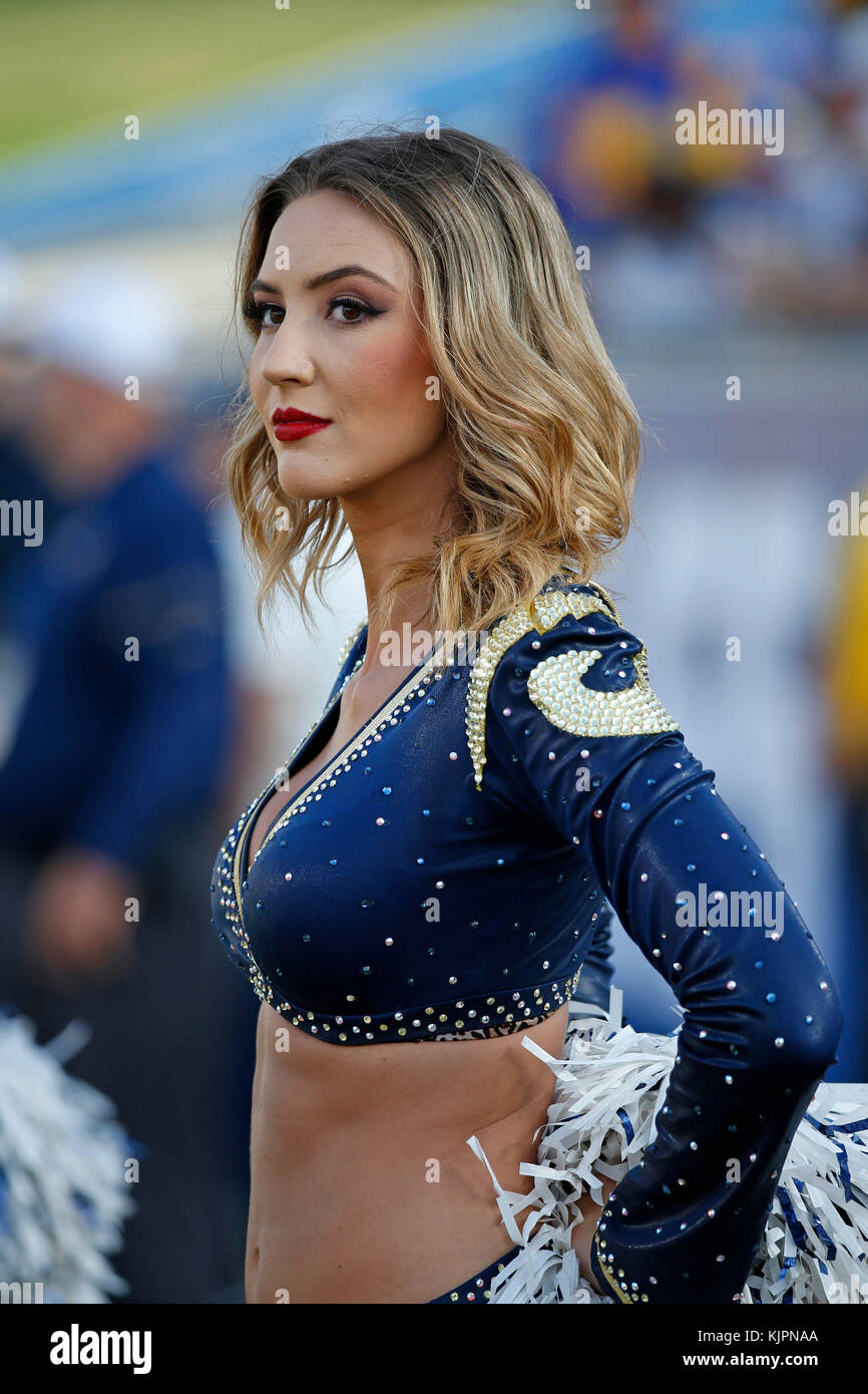 Rams cheerleader coliseum hi-res stock photography and images - Alamy