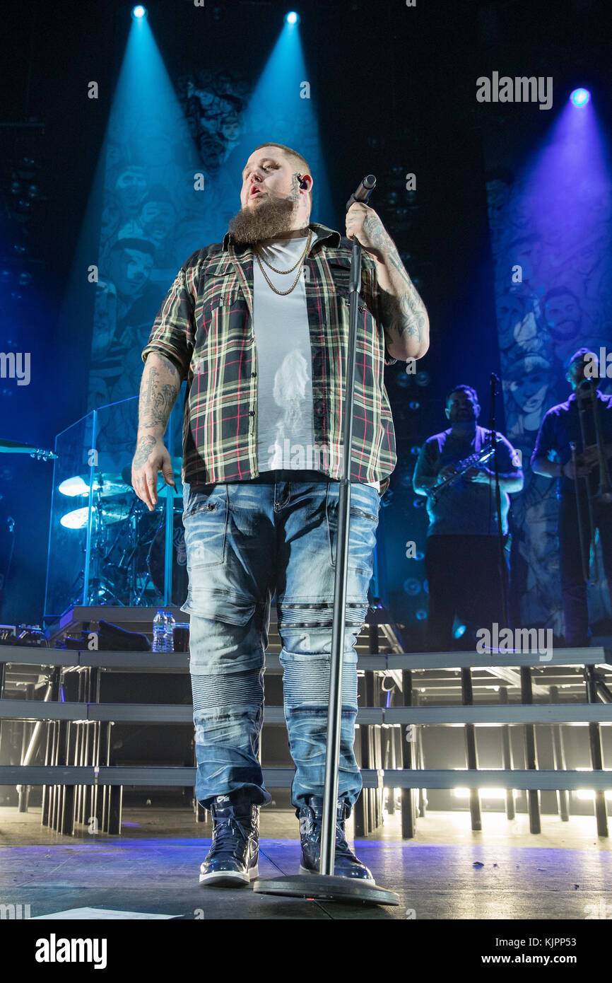 Rory charles graham hi-res stock photography and images - Alamy