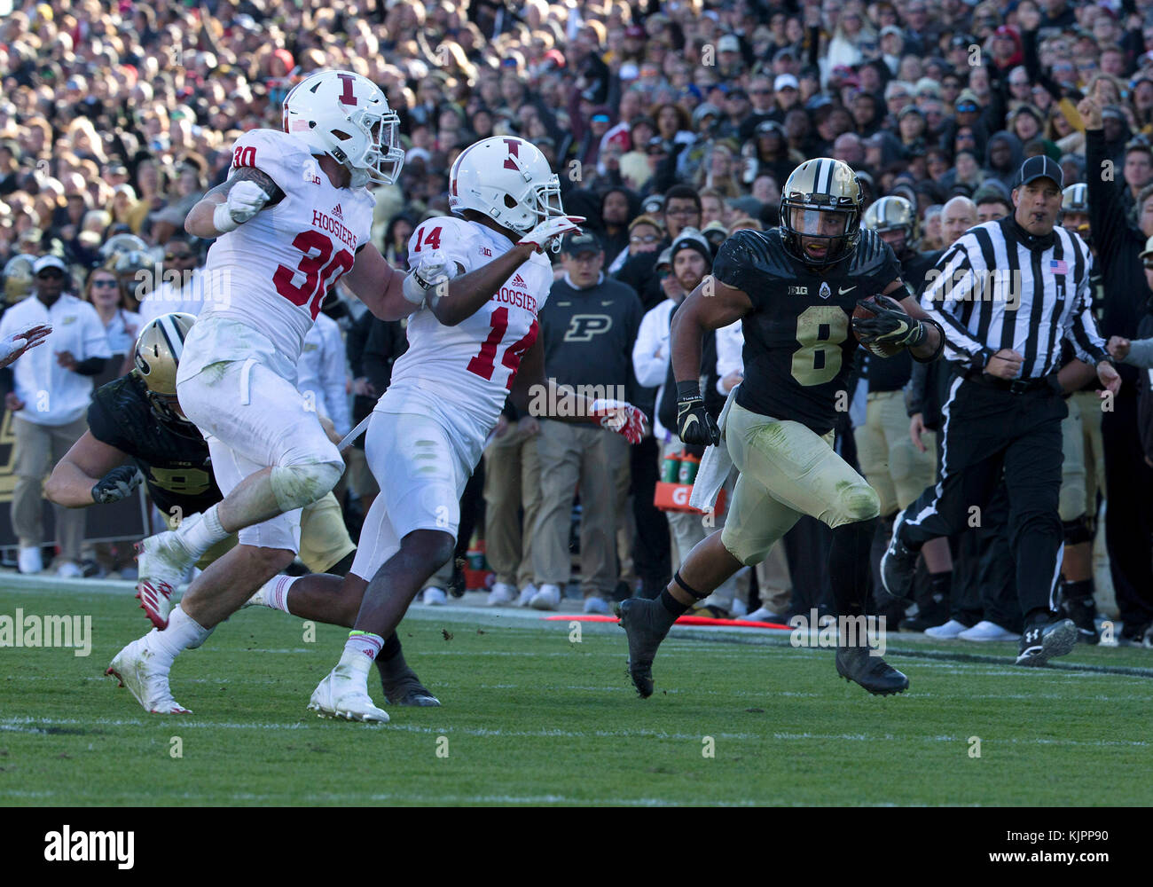 West Lafayette, Indiana, USA. 25th Nov, 2017. Purdue running back ...