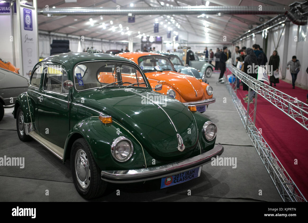 Tehran, Iran. 29th Nov, 2017. People visit the Tehran International ...