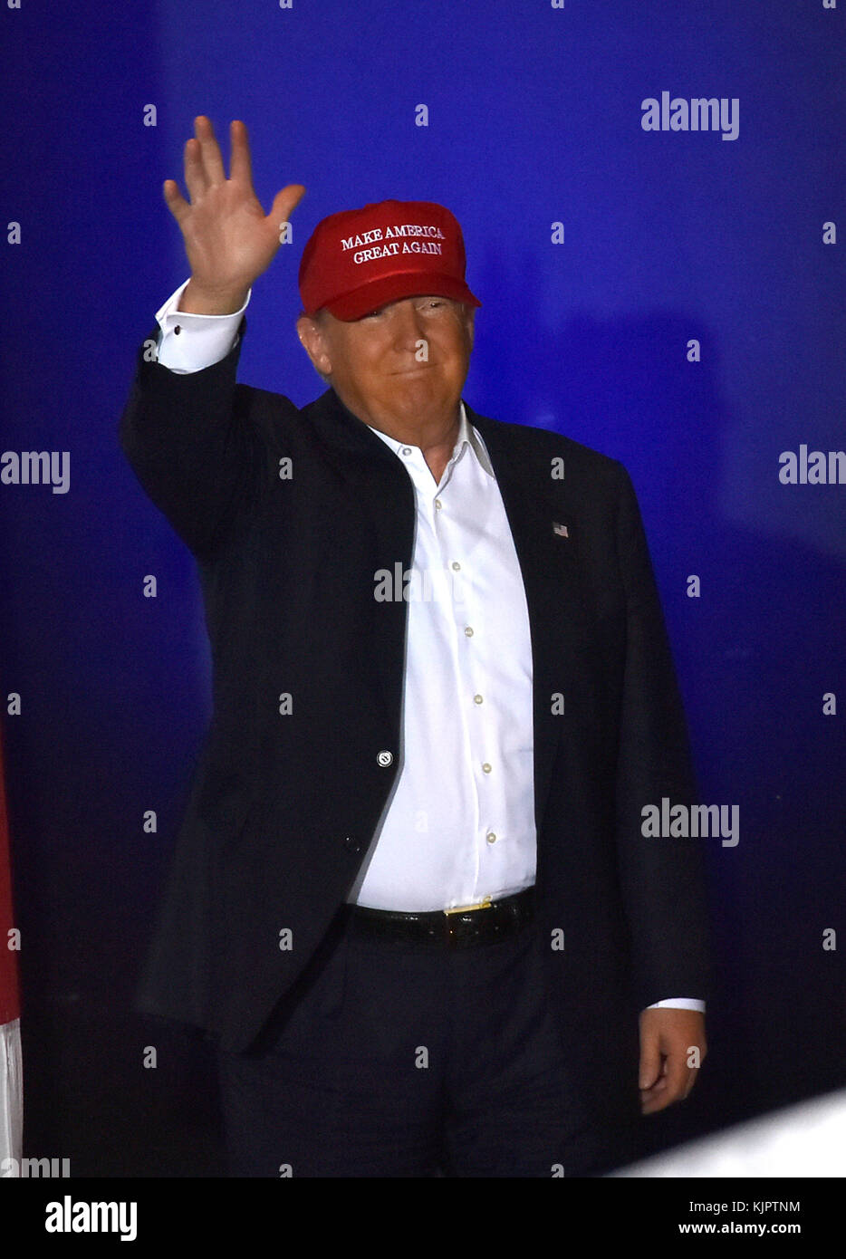 BOCA RATON, FL - MARCH 13: Republican presidential candidate Donald ...