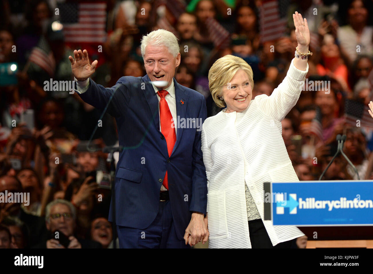 NEW YORK, NY - JUNE 06: Bill Clinton and Hillary Clinton attending the ...