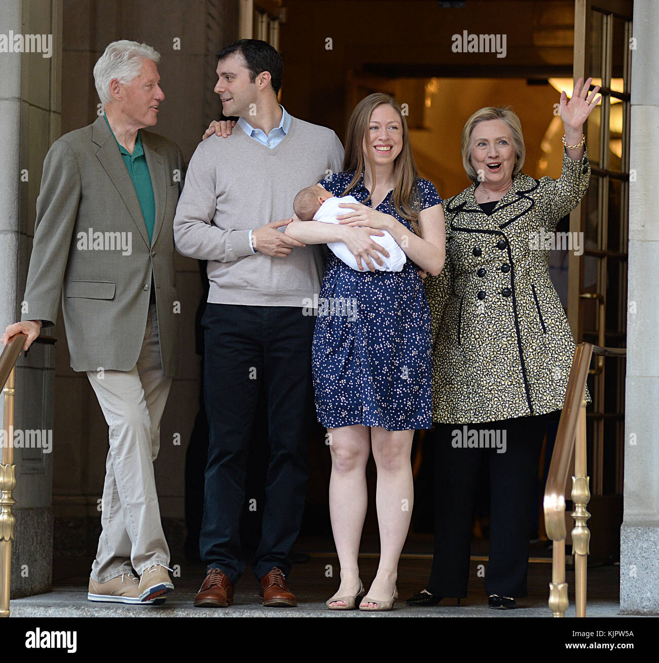 NEW YORK, NY - JUNE 20: The former first daughter Chelsea Clinton, 36 ...