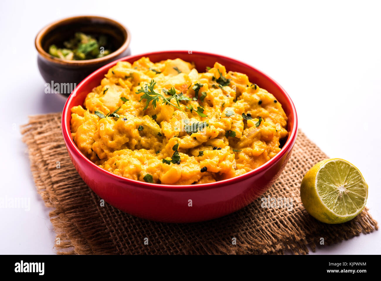 Bhakri thecha pitla hi-res stock photography and images - Alamy