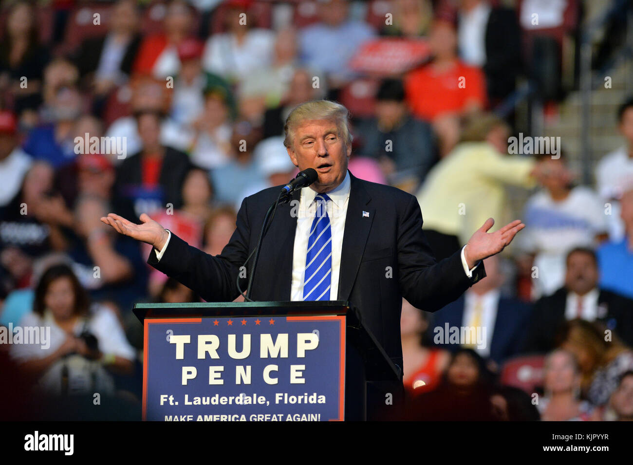 FORT LAUDERDALE, FL - AUGUST 10: Republican presidential nominee Donald ... FORT LAUDERDALE, FL - AUGUST 10: Republican presidential nominee Donald ...