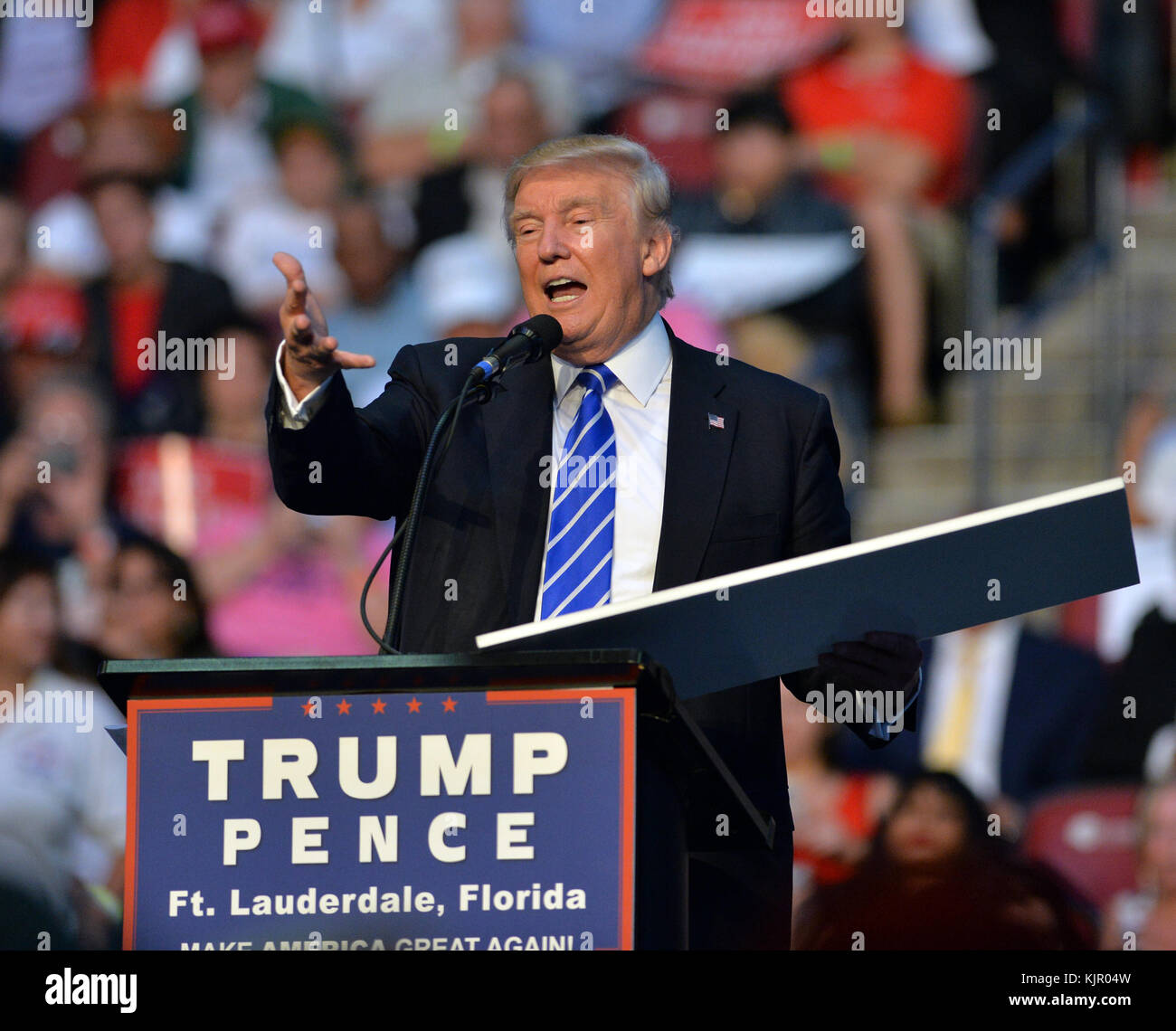 FORT LAUDERDALE, FL - AUGUST 10: Republican presidential nominee Donald ... FORT LAUDERDALE, FL - AUGUST 10: Republican presidential nominee Donald ...