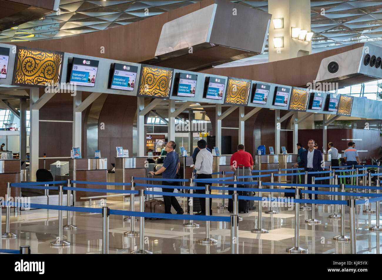 Jakarta indonesia garuda airlines hi-res stock photography and images ...