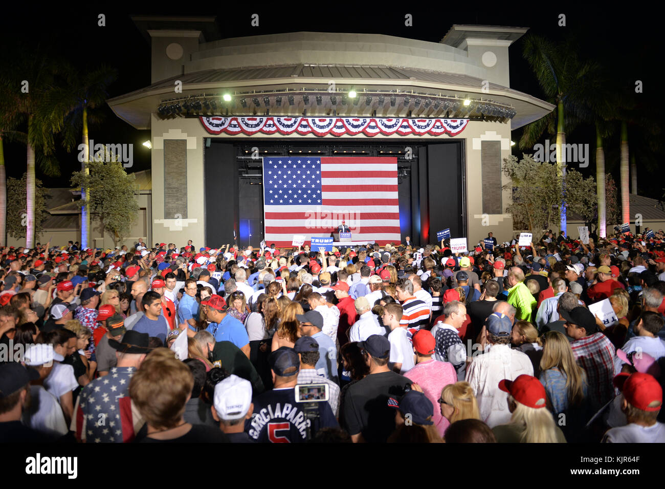 BOCA RATON, FL - MARCH 13: Republican presidential candidate Donald ...