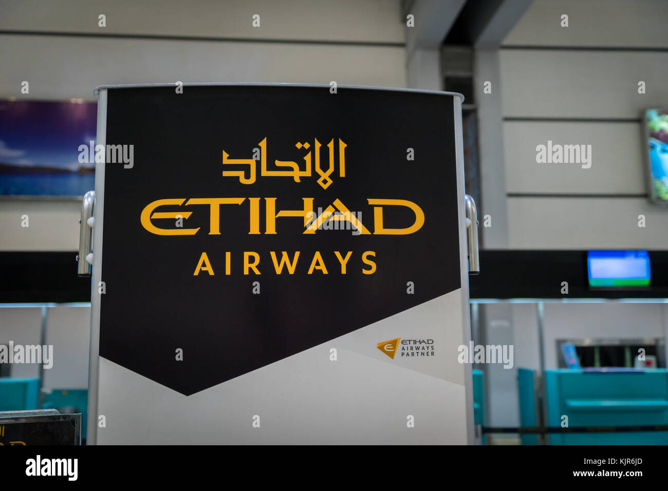 Etihad logo hi-res stock photography and images - Alamy