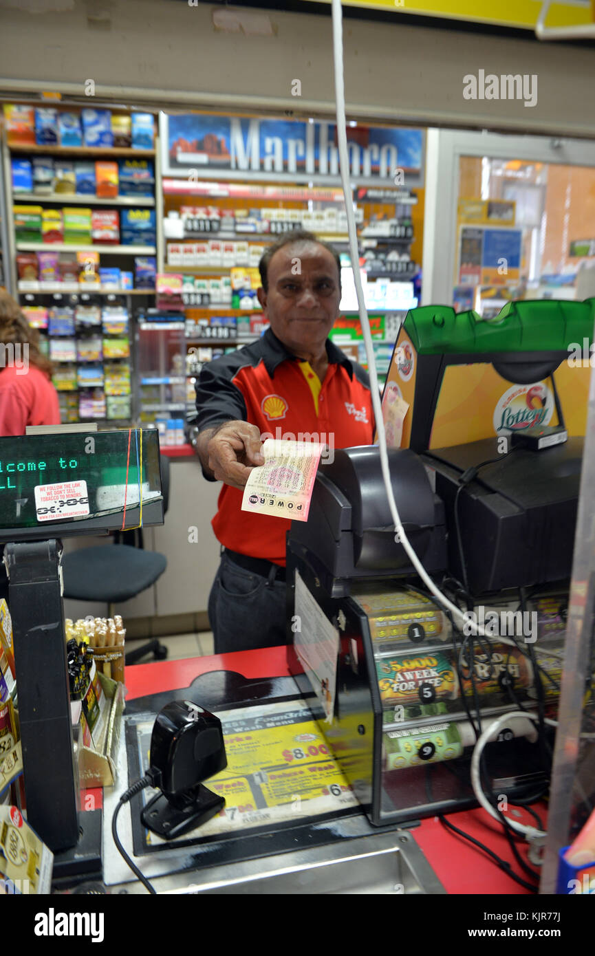 Powerball lottery machine hi-res stock photography and images - Alamy
