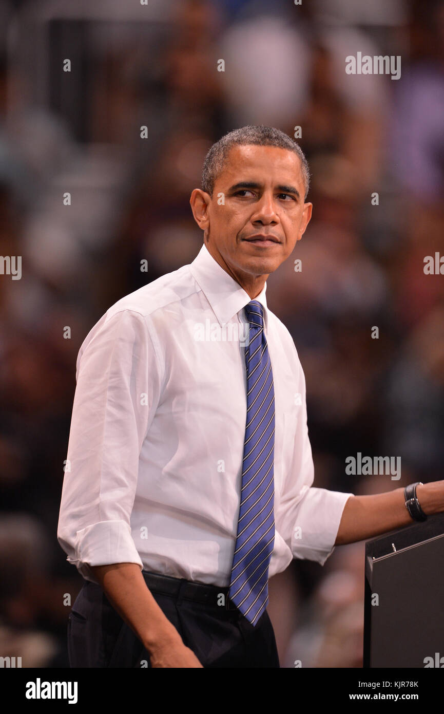 MIAMI, FL - OCTOBER 11: U.S. President Barack Obama attends a ...