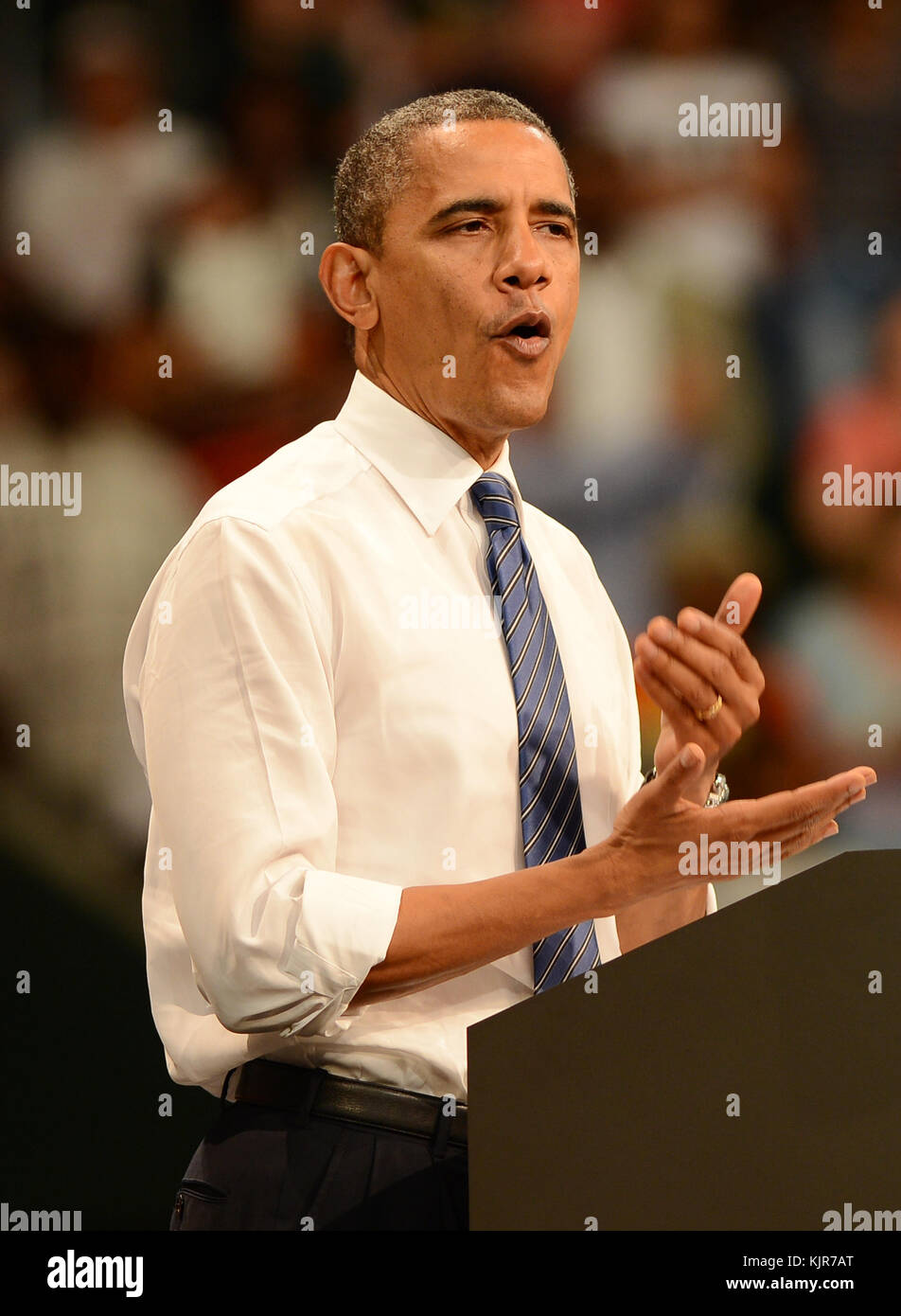 MIAMI, FL - OCTOBER 11: U.S. President Barack Obama attends a ...