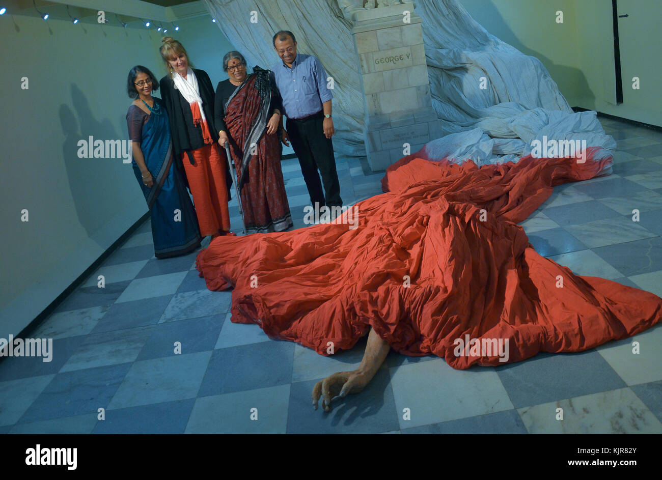 Nabaneeta Dev Sen, Padma Shri award-winning Indian poet, novelist and ...