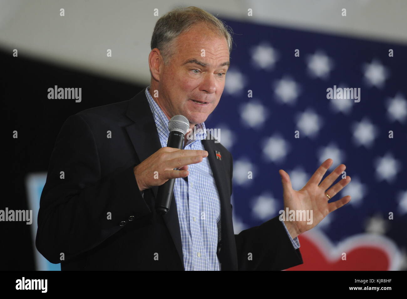 PHILADELPHIA, PA -AUGUST 31: Tim Kaine Hanover Township Community ...