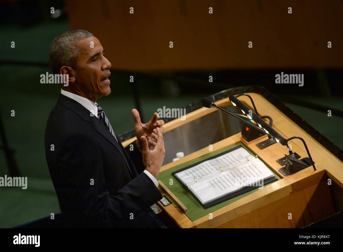 NEW YORK, NEW YORK - SEPTEMBER 20: U.S. President Barack Obama ...
