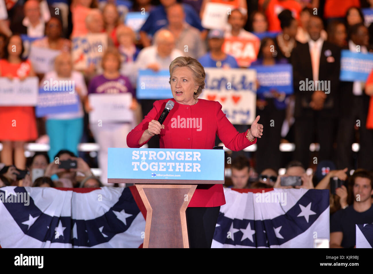 COCONUT CREEK, FL - OCTOBER 25: Democratic presidential nominee former ...