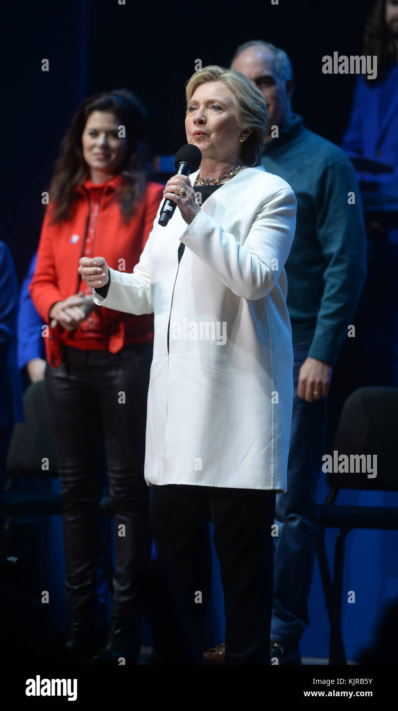 PHILADELPHIA, PA - NOVEMBER 05: Katy Perry and Hillary Clinton attend a ...