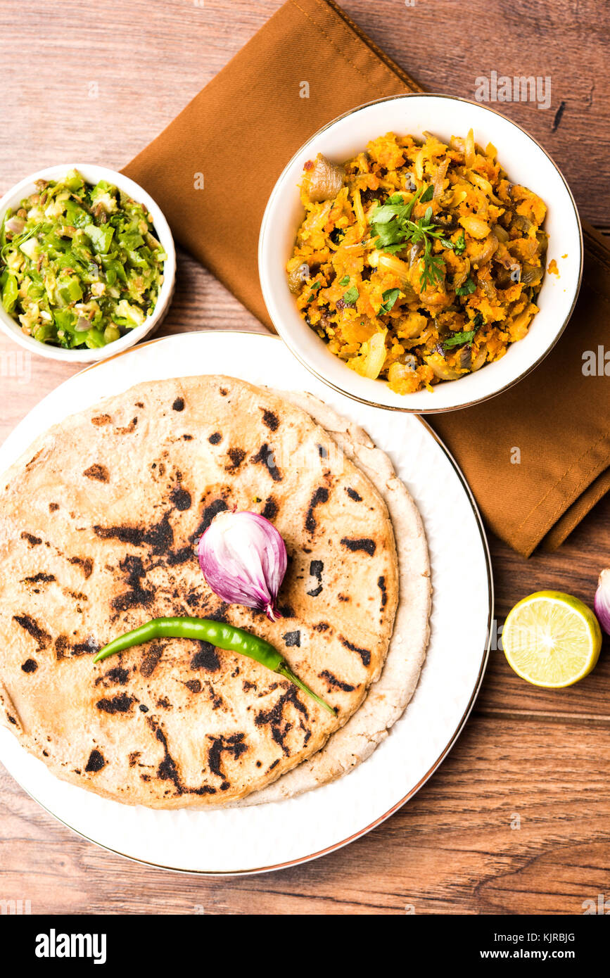 Zunka Bhakar Pithla or pitla, popular vegetarian recipe from India ...