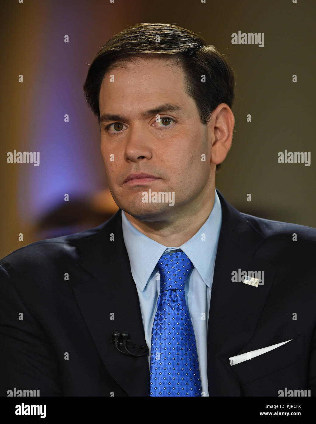 MIAMI, FL - APRIL 13: U.S. Sen. Marco Rubio (R-FL) stands with his wife ...