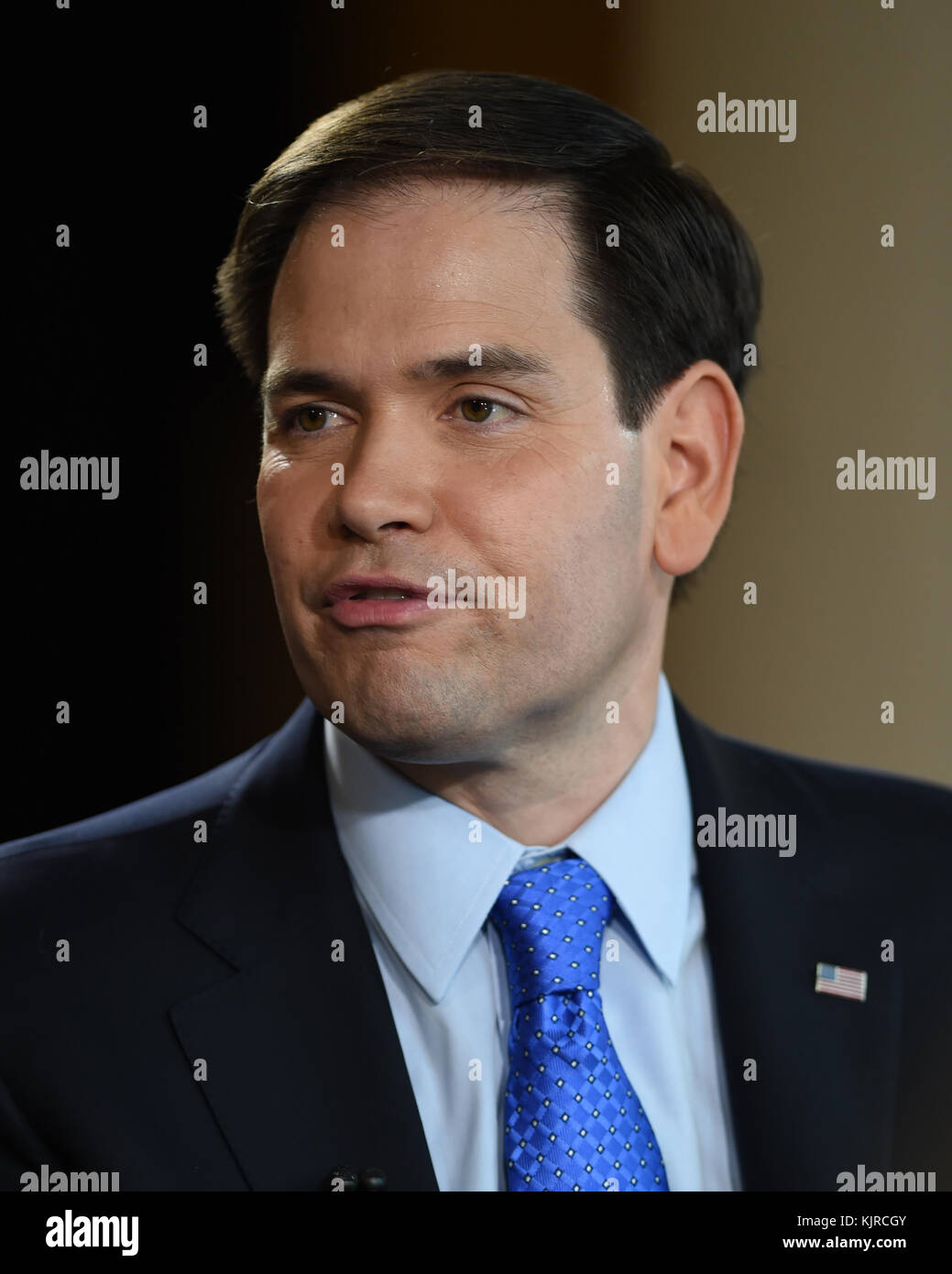 MIAMI, FL - APRIL 13: U.S. Sen. Marco Rubio (R-FL) stands with his wife ...