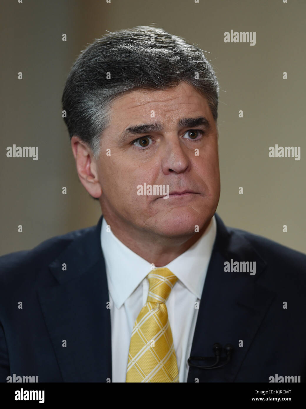 Sean hannity hi-res stock photography and images - Alamy
