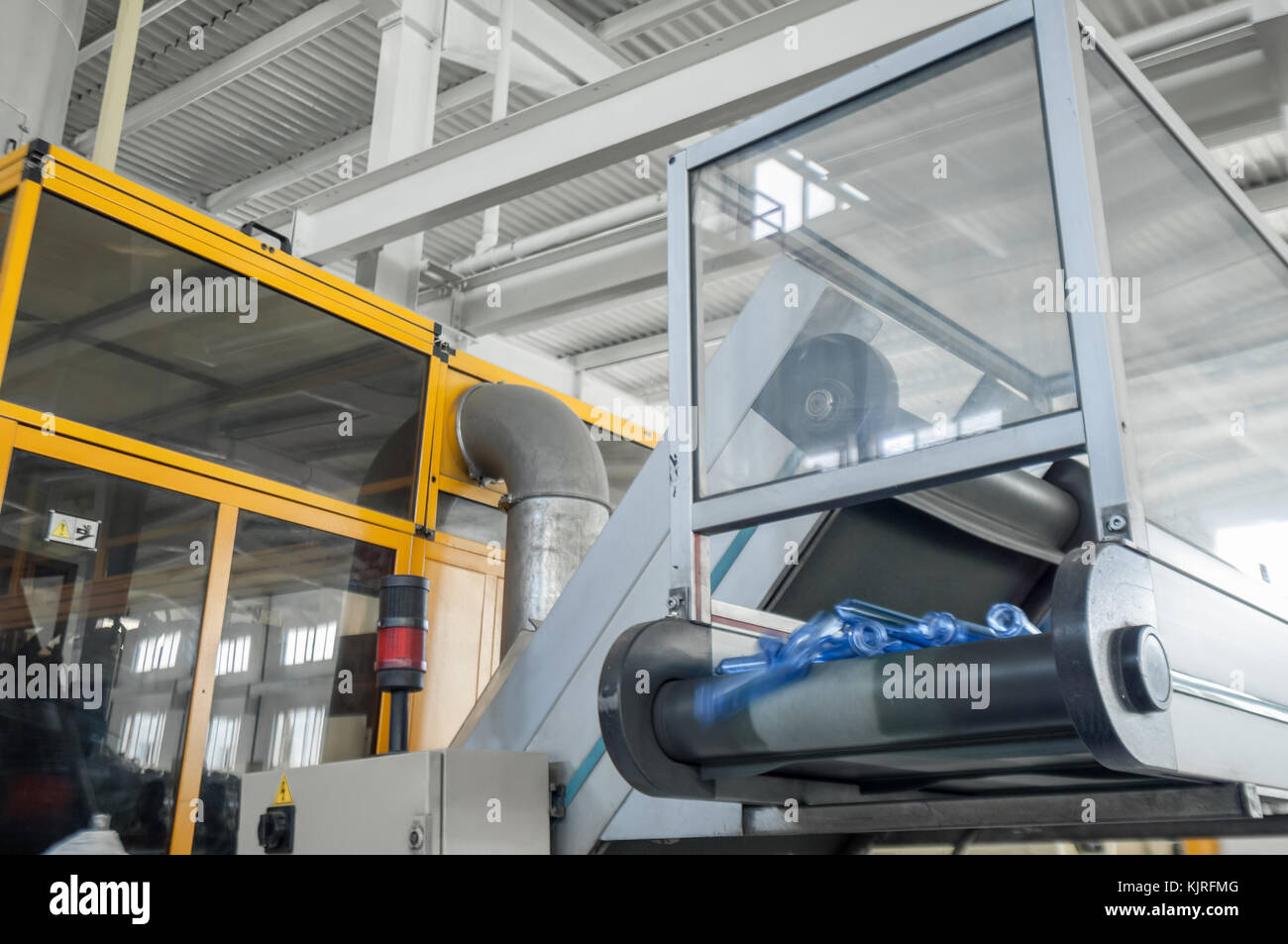 equipment for the manufacture of preforms for plastic bottles. PET ...