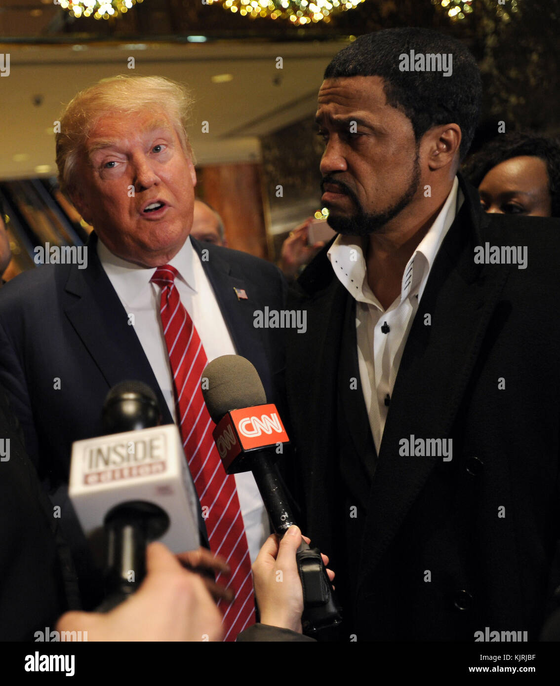 NEW YORK, NY - NOVEMBER 30: Republican Candidate Donald Trump arrives ...